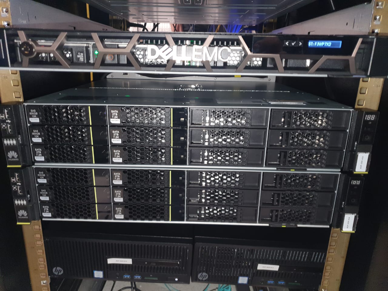 Instalación de servidores Huawei en Triara Querétaro - Idaapps